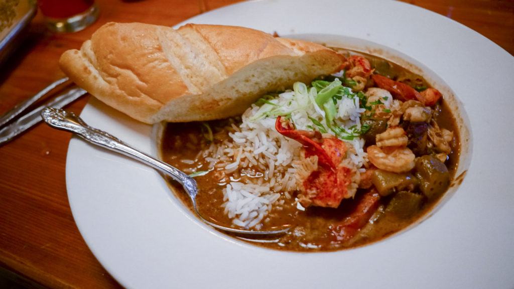 Muddy Waters Oyster Bar Review - Oyster Happy Hour in East Liberty