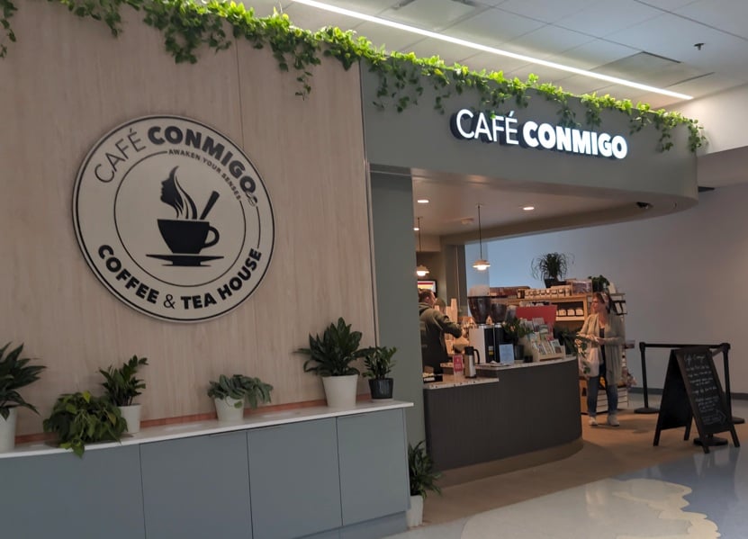 Local Shopping and Dining at Pittsburgh International Airport