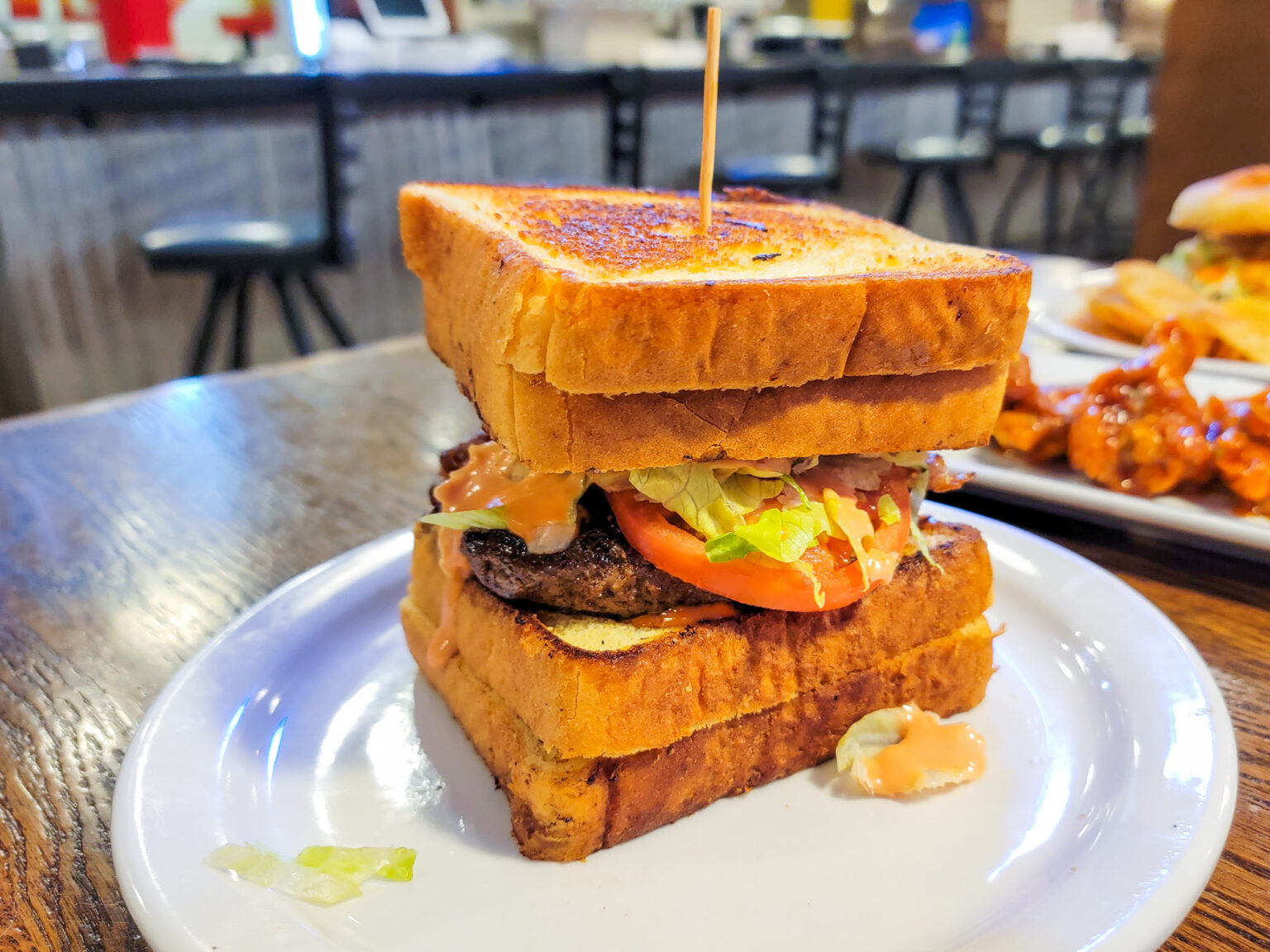 The Foodture Review - Extreme Burgers and Wings