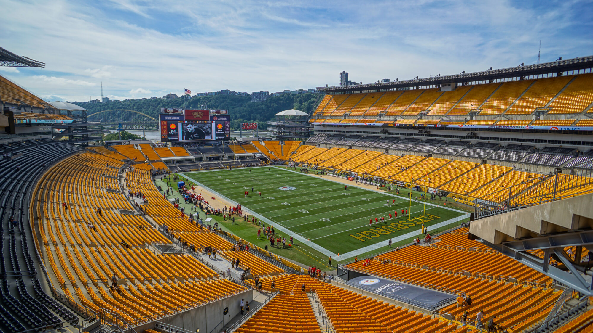 10 Reasons to Visit Pittsburgh in November - Dropping Temps