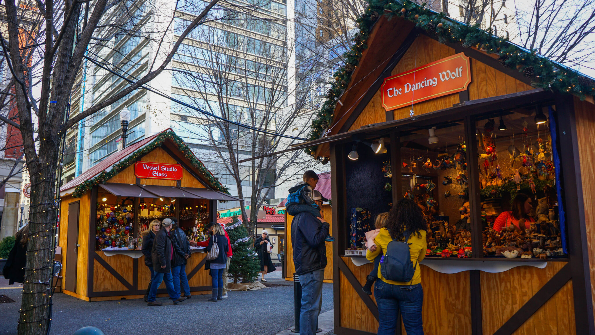 9 Fun Christmas Markets in Pittsburgh to Check Out
