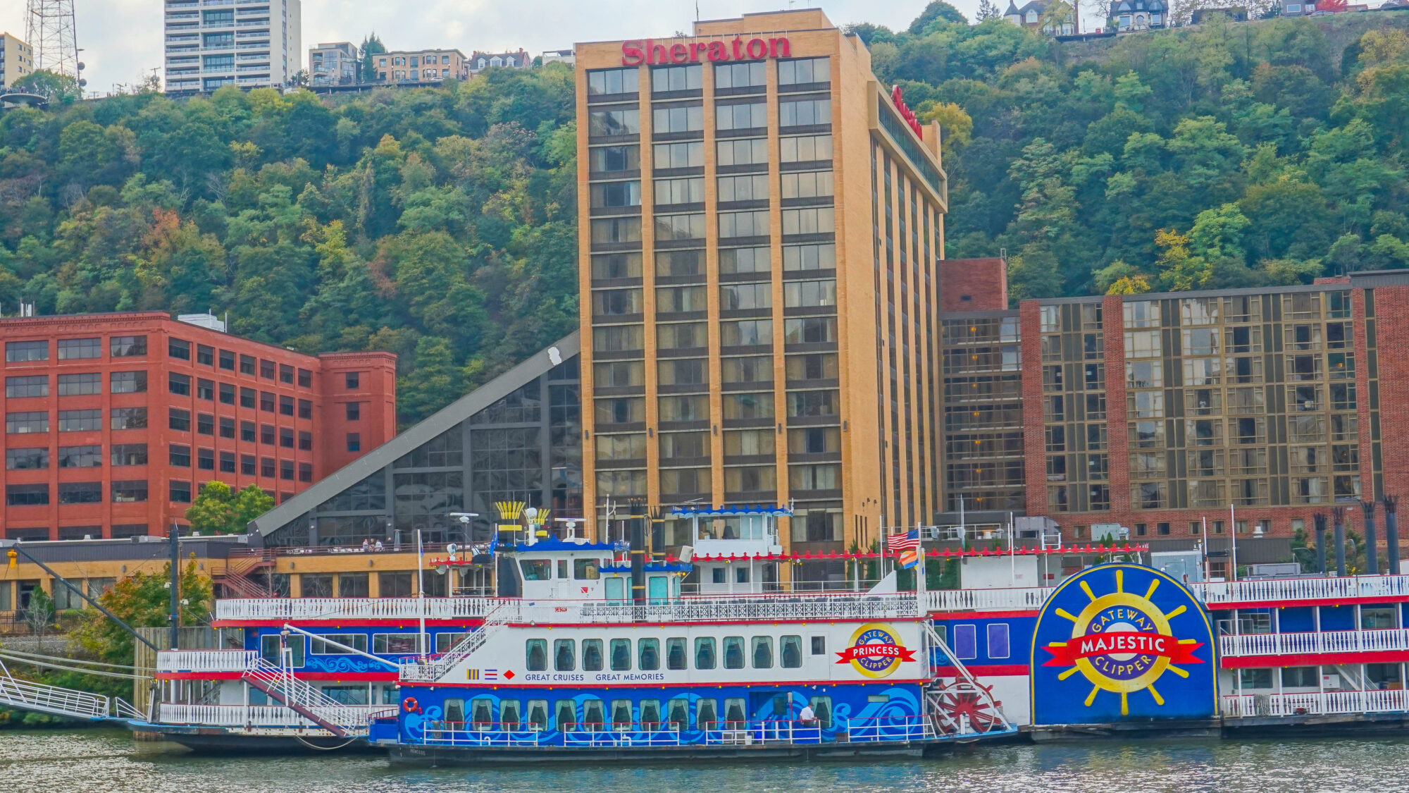 7 New Year's Eve Parties in Pittsburgh to Consider