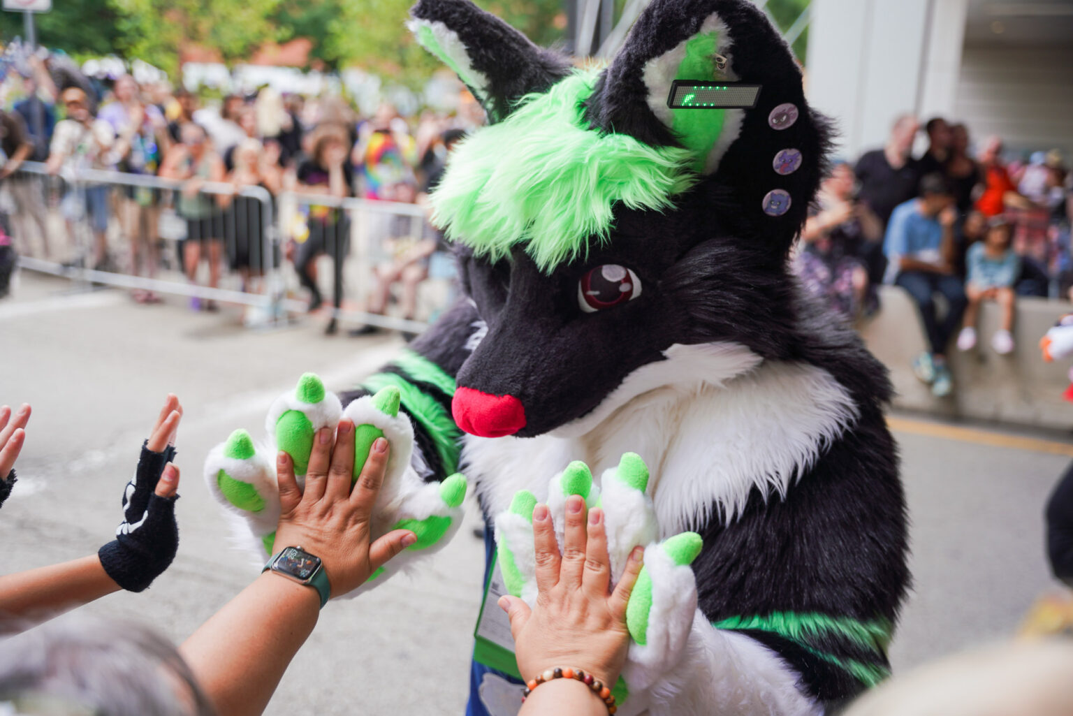 Anthrocon's Fursuit Parade and Block Party is a Ton of Fun